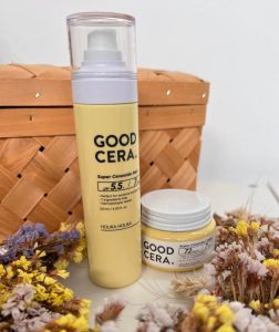 Holika Holika Good Cera Super Ceramide Mist Makes My Face Feel Plump ...